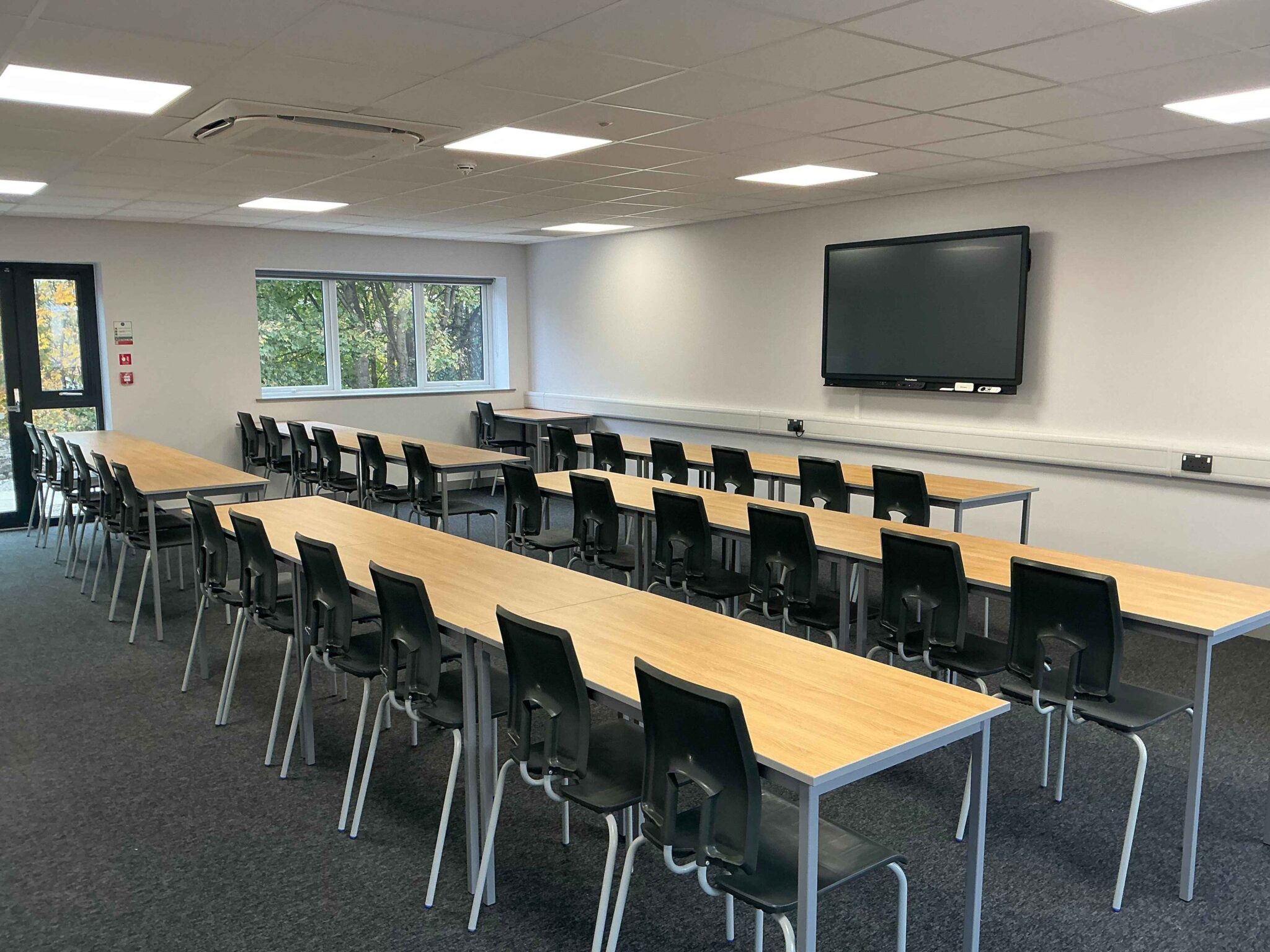 Kingsmeadow Sixth Form enjoy state-of-the-art classroom block